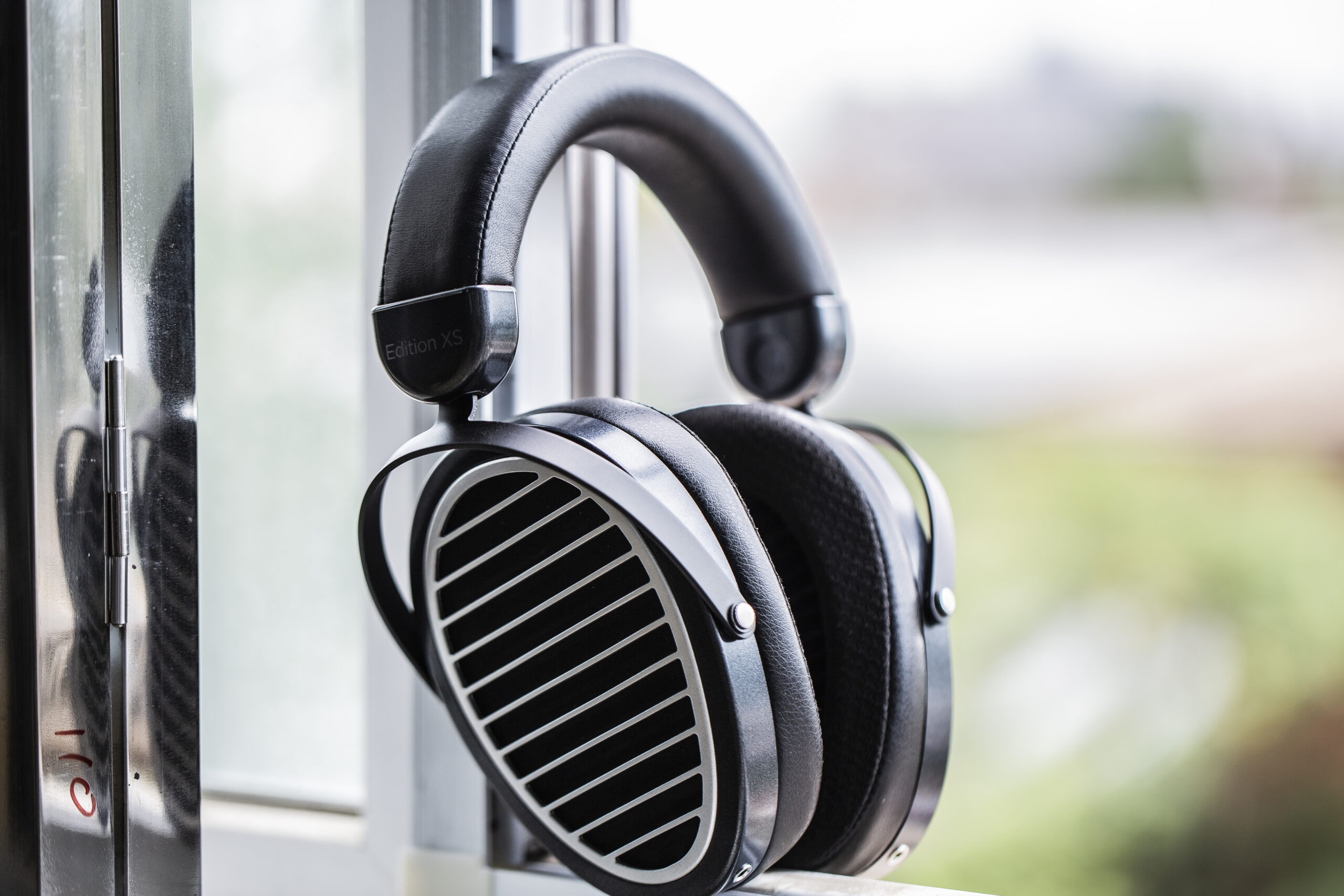 HIFIMAN's Long-Anticipated Edition XS Planar Magnetic Headphones Get ...
